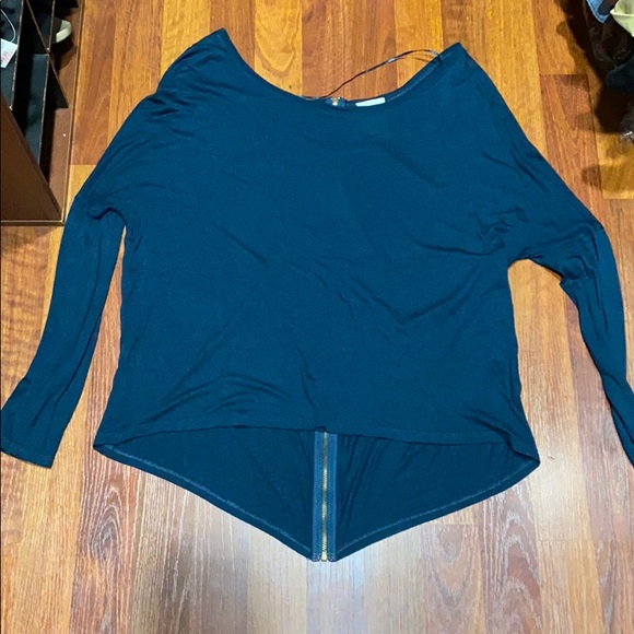 Zara | Tops | Zara Basic T Shirt | Poshmark